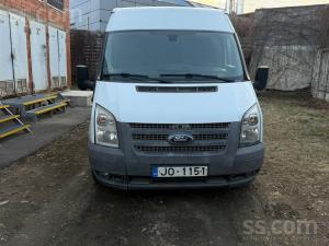 Balts Ford Transit 2014 Rīga, ar dzinēja tilpumu 2.20 L un nobraukumu 440 tūkst. km par 4000 €, foto 3 vietnē AUTOMOTO.COM.LV