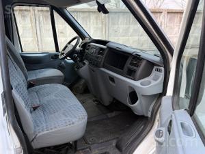 Balts Ford Transit 2014 Rīga, ar dzinēja tilpumu 2.20 L un nobraukumu 440 tūkst. km par 4000 €, foto 9 vietnē AUTOMOTO.COM.LV