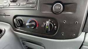 Balts Ford Transit 2014 Marijampole, ar dzinēja tilpumu 2.20 L un nobraukumu 258 tūkst. km par 6850 €, foto 18 vietnē AUTOMOTO.COM.LV