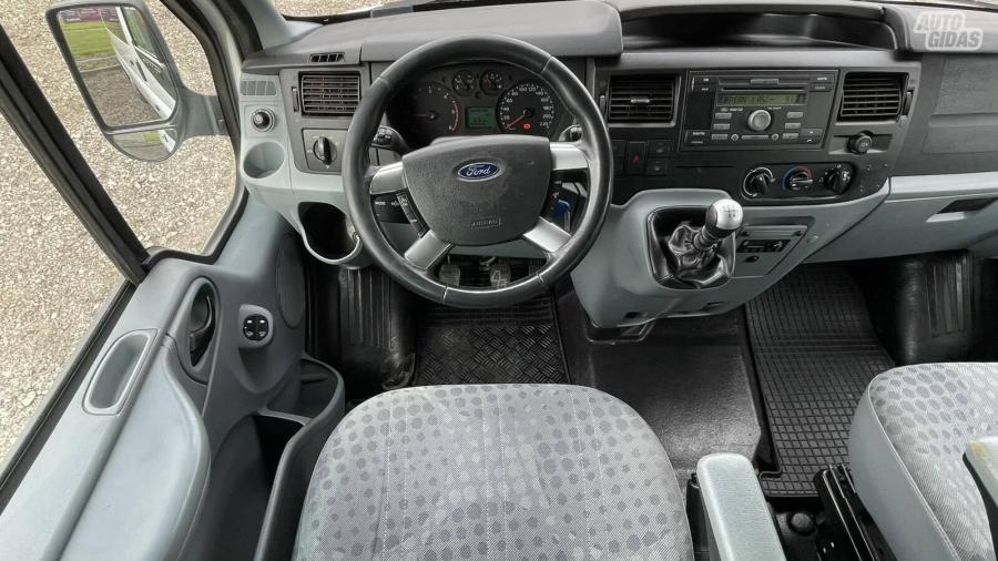 Balts Ford Transit 2014 Marijampole, ar dzinēja tilpumu 2.20 L un nobraukumu 258 tūkst. km par 6850 €, foto 20 vietnē AUTOMOTO.COM.LV