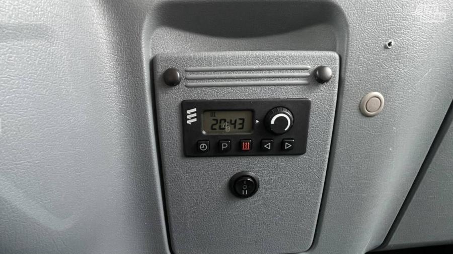 Balts Ford Transit 2014 Marijampole, ar dzinēja tilpumu 2.20 L un nobraukumu 258 tūkst. km par 6850 €, foto 25 vietnē AUTOMOTO.COM.LV