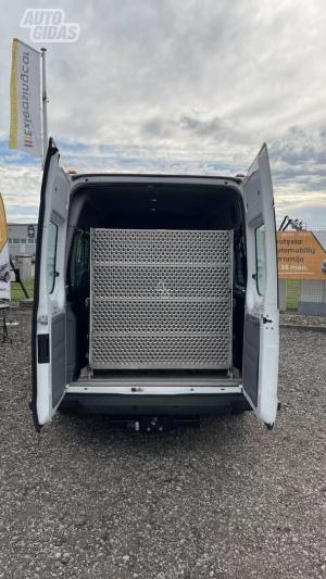 Balts Ford Transit 2014 Marijampole, ar dzinēja tilpumu 2.20 L un nobraukumu 258 tūkst. km par 6850 €, foto 32 vietnē AUTOMOTO.COM.LV