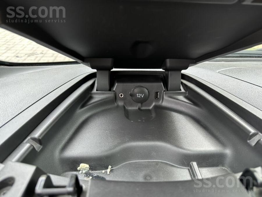 Balts Ford Transit 2014 Jelgava, ar dzinēja tilpumu 2.20 L un nobraukumu 177 tūkst. km par 6950 €, foto 17 vietnē AUTOMOTO.COM.LV