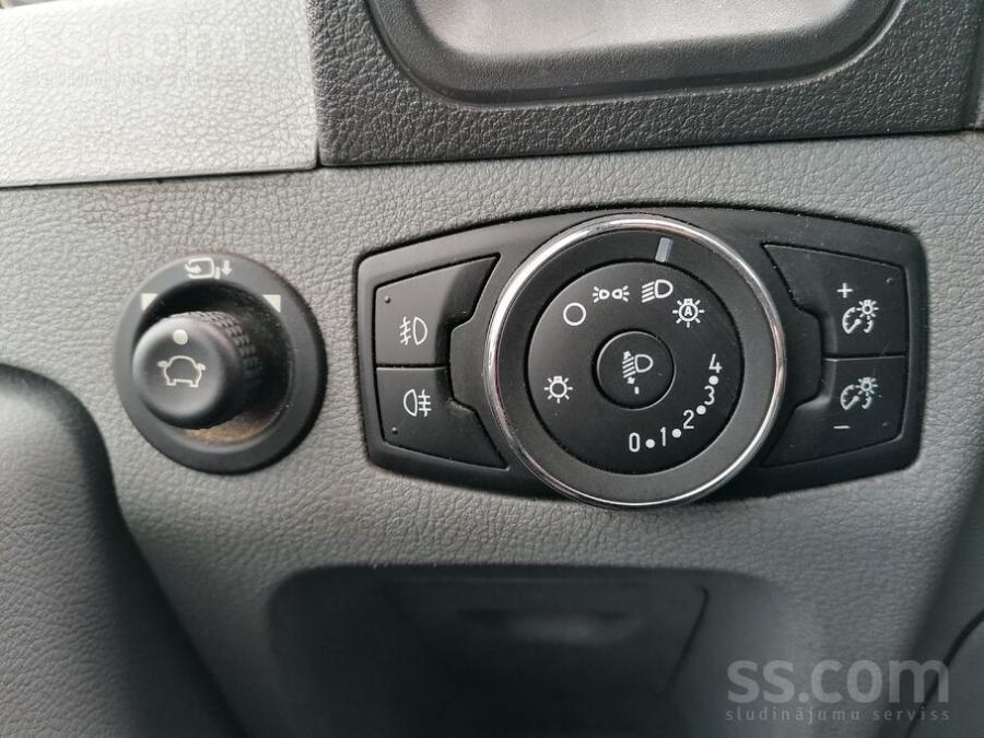 Balts Ford Transit 2014 Jelgava, ar dzinēja tilpumu 2.20 L un nobraukumu 214 tūkst. km par 8100 €, foto 16 vietnē AUTOMOTO.COM.LV