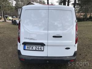 White Ford Transit 2014 in Riga, with an engine capacity of 1.60 L and mileage of 212 thousand km for 6080 €, photo 8 on AUTOMOTO.COM.LV