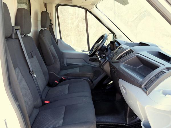 White Ford Transit 2014 in Tallinn, with an engine capacity of 2.20 L and mileage of 336 thousand km for 4699 €, photo 6 on AUTOMOTO.COM.LV