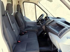 White Ford Transit 2014 in Tallinn, with an engine capacity of 2.20 L and mileage of 336 thousand km for 4699 €, photo 7 on AUTOMOTO.COM.LV