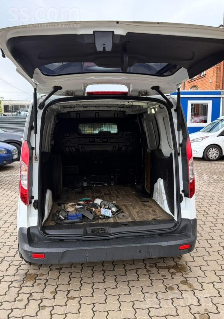 Balts Ford Transit 2014 Rīga, ar dzinēja tilpumu 1.60 L un nobraukumu 350 tūkst. km par 5500 €, foto 7 vietnē AUTOMOTO.COM.LV