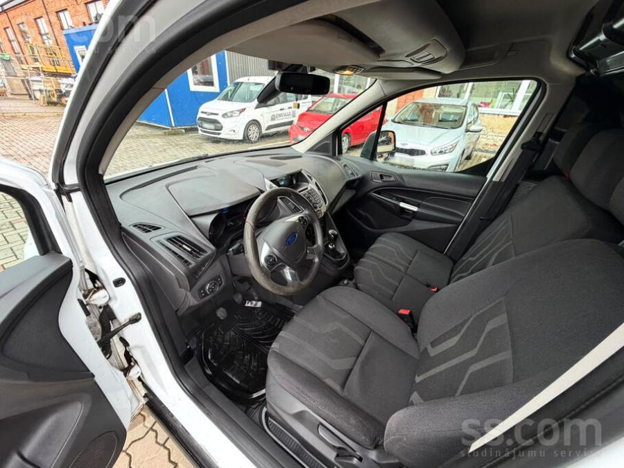 Balts Ford Transit 2014 Rīga, ar dzinēja tilpumu 1.60 L un nobraukumu 350 tūkst. km par 5500 €, foto 8 vietnē AUTOMOTO.COM.LV