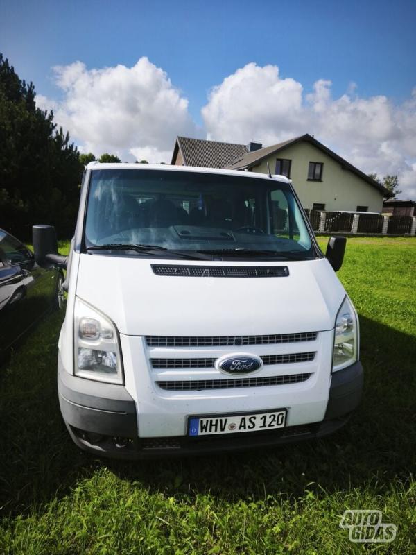 White Ford Transit 2014 in Kaunas, with an engine capacity of 2.20 L and mileage of 140 thousand km for 4950 €, photo 3 on AUTOMOTO.COM.LV