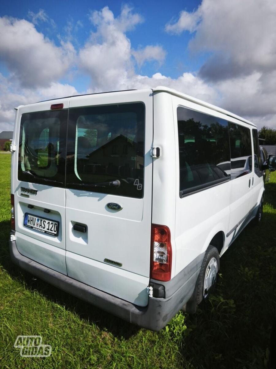 White Ford Transit 2014 in Kaunas, with an engine capacity of 2.20 L and mileage of 140 thousand km for 4950 €, photo 5 on AUTOMOTO.COM.LV