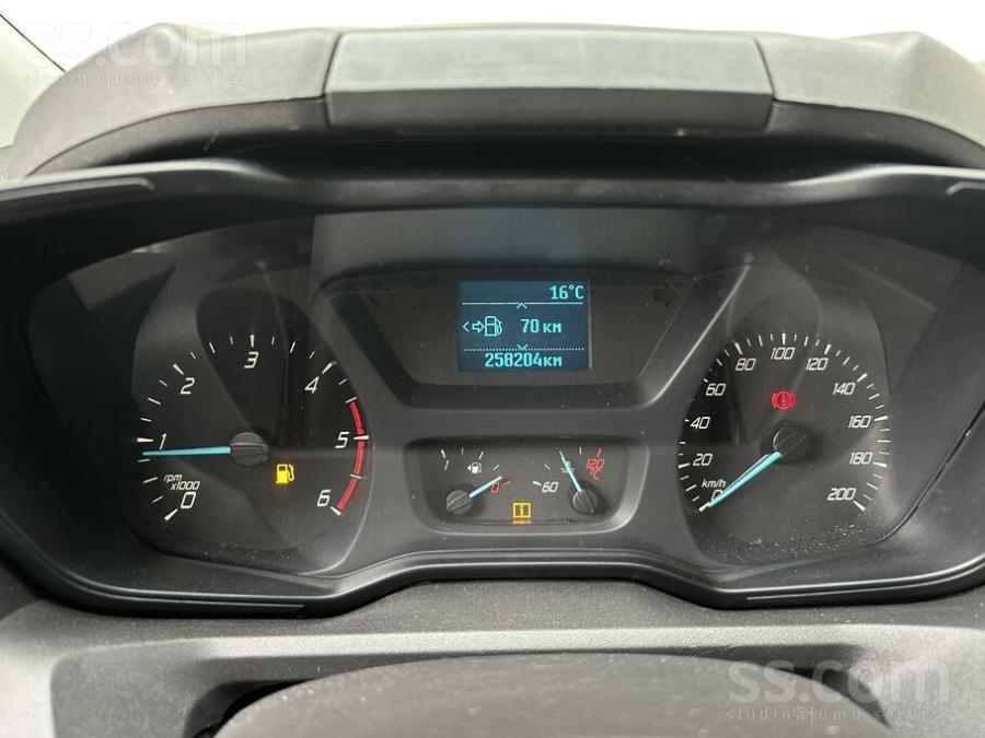 Balts Ford Transit 2014 Jelgava, ar dzinēja tilpumu 2.20 L un nobraukumu 0 tūkst. km par 5450 €, foto 20 vietnē AUTOMOTO.COM.LV