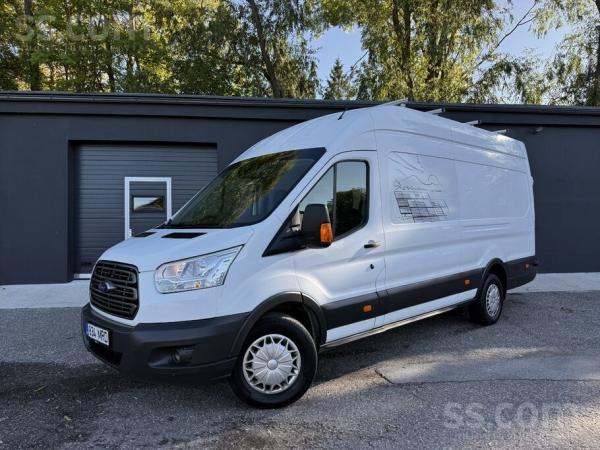 Ford Transit 2014 in Tallinn on AUTOMOTO.COM.LV White Ford Transit 2014 in Tallinn, with an engine capacity of 2.20 L and mileage of 244 thousand km for 6999 €, photo 5 on AUTOMOTO.COM.LV