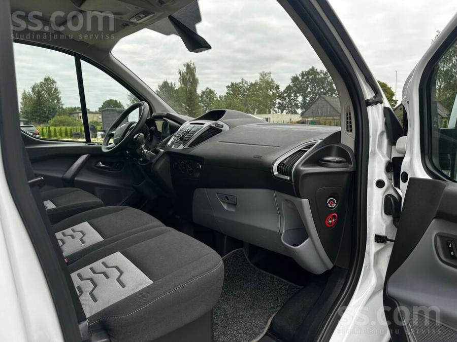 White Ford Transit 2015 in Jelgava, with an engine capacity of 2.20 L and mileage of 0 thousand km for 8990 €, photo 10 on AUTOMOTO.COM.LV