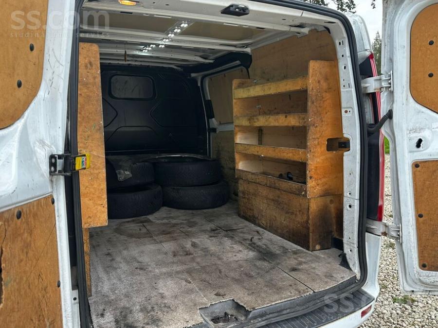 White Ford Transit 2015 in Jelgava, with an engine capacity of 2.20 L and mileage of 0 thousand km for 8990 €, photo 27 on AUTOMOTO.COM.LV