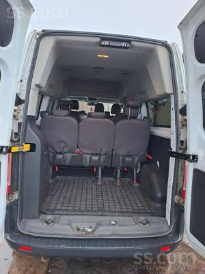 Balts Ford Transit 2015 Jēkabpils, ar dzinēja tilpumu 2.20 L un nobraukumu 234 tūkst. km par 11500 €, foto 4 vietnē AUTOMOTO.COM.LV