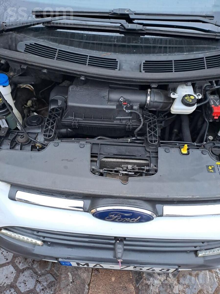 Balts Ford Transit 2015 Jēkabpils, ar dzinēja tilpumu 2.20 L un nobraukumu 234 tūkst. km par 11500 €, foto 9 vietnē AUTOMOTO.COM.LV