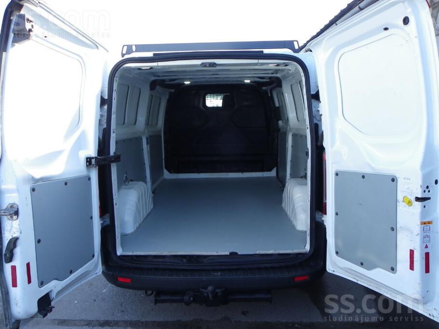 Balts Ford Transit 2015 Valka, ar dzinēja tilpumu 2.20 L un nobraukumu 165 tūkst. km par 7500 €, foto 16 vietnē AUTOMOTO.COM.LV