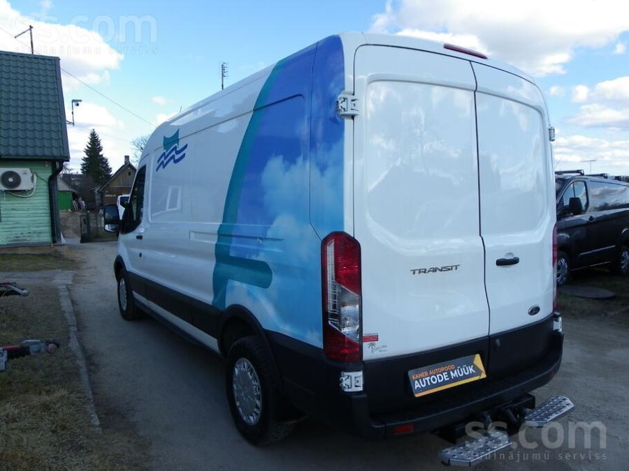 Balts Ford Transit 2015 Valka, ar dzinēja tilpumu 2.20 L un nobraukumu 235 tūkst. km par 7999 €, foto 8 vietnē AUTOMOTO.COM.LV