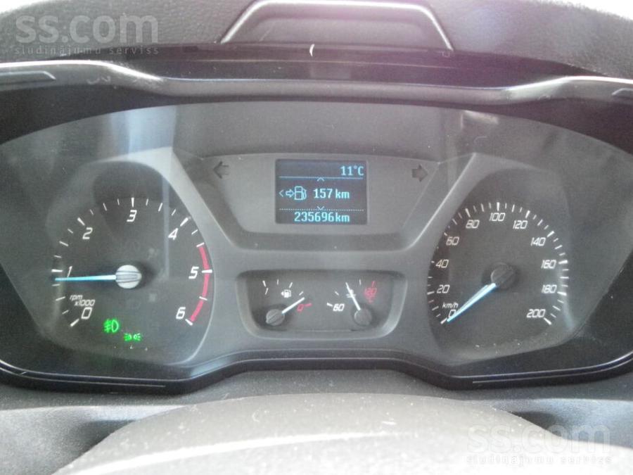 Balts Ford Transit 2015 Valka, ar dzinēja tilpumu 2.20 L un nobraukumu 235 tūkst. km par 7999 €, foto 10 vietnē AUTOMOTO.COM.LV