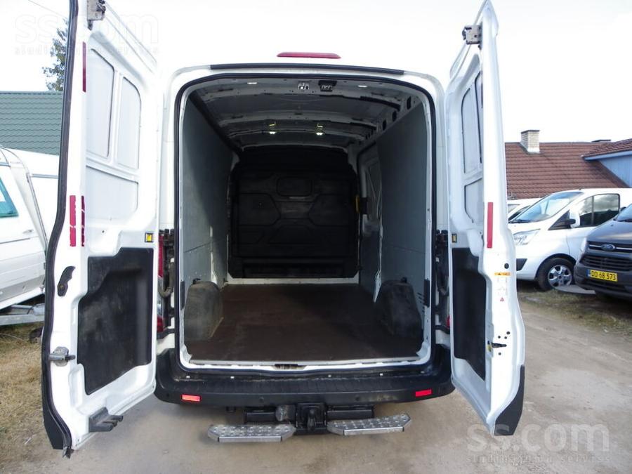 Balts Ford Transit 2015 Valka, ar dzinēja tilpumu 2.20 L un nobraukumu 235 tūkst. km par 7999 €, foto 16 vietnē AUTOMOTO.COM.LV