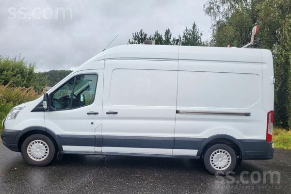Balts Ford Transit 2015 Rīga, ar dzinēja tilpumu 2.20 L un nobraukumu 282 tūkst. km par 13900 €, foto 3 vietnē AUTOMOTO.COM.LV