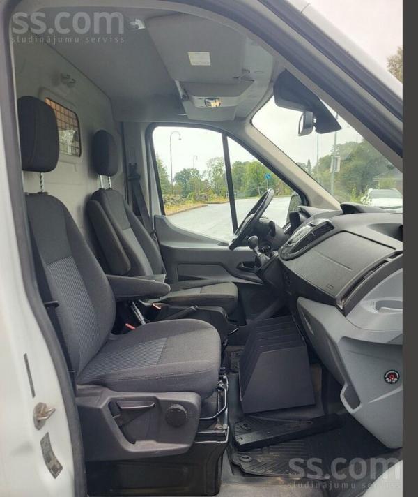 Balts Ford Transit 2015 Rīga, ar dzinēja tilpumu 2.20 L un nobraukumu 282 tūkst. km par 13900 €, foto 7 vietnē AUTOMOTO.COM.LV