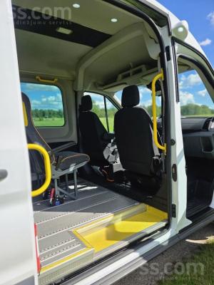 White Ford Transit 2015 in Cesis, with an engine capacity of 2.20 L and mileage of 0 thousand km for 11495 €, photo 18 on AUTOMOTO.COM.LV