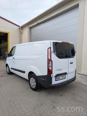 Balts Ford Transit 2015 Liepāja, ar dzinēja tilpumu 2.00 L un nobraukumu 178 tūkst. km par 5000 €, foto 5 vietnē AUTOMOTO.COM.LV