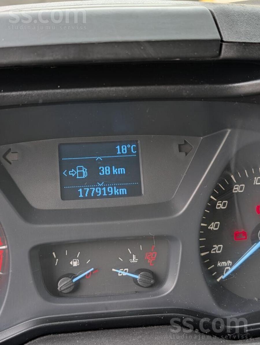 Balts Ford Transit 2015 Liepāja, ar dzinēja tilpumu 2.00 L un nobraukumu 178 tūkst. km par 5000 €, foto 13 vietnē AUTOMOTO.COM.LV