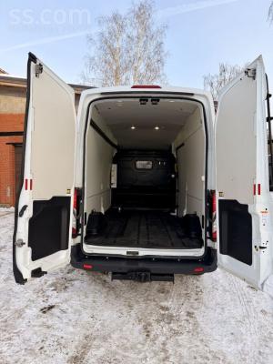 Balts Ford Transit 2016 Valmiera, ar dzinēja tilpumu 2.20 L un nobraukumu 196 tūkst. km par 17600 €, foto 8 vietnē AUTOMOTO.COM.LV