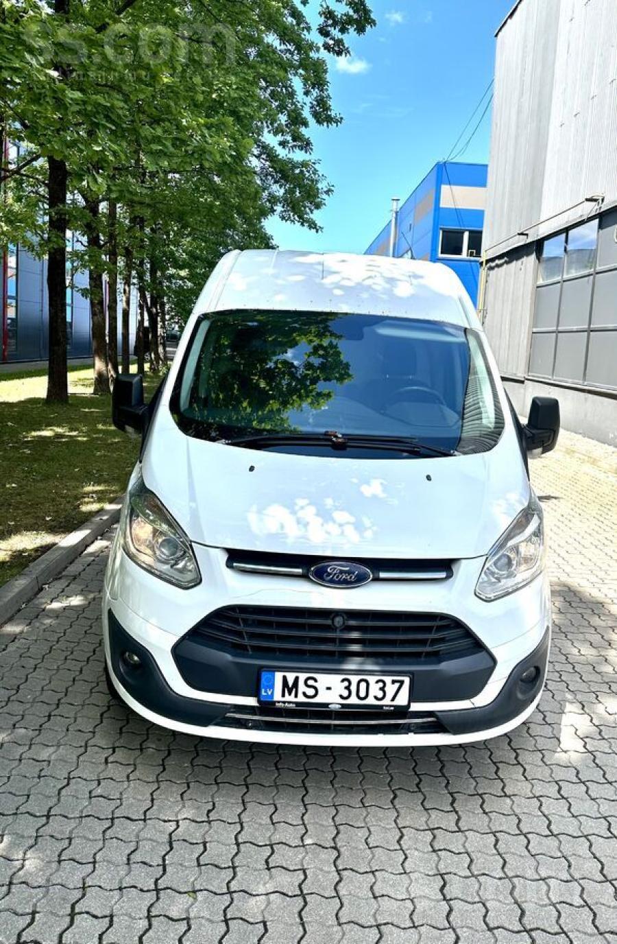 Balts Ford Transit 2016 Rīga, ar dzinēja tilpumu 2.20 L un nobraukumu 279 tūkst. km par 8900 €, foto 3 vietnē AUTOMOTO.COM.LV