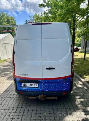 Balts Ford Transit 2016 Rīga, ar dzinēja tilpumu 2.20 L un nobraukumu 279 tūkst. km par 8900 €, foto 5 vietnē AUTOMOTO.COM.LV