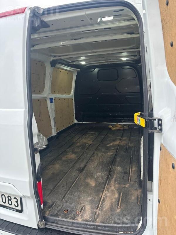 Balts Ford Transit 2016 Rīga, ar dzinēja tilpumu 2.00 L un nobraukumu 165 tūkst. km par 12300 €, foto 5 vietnē AUTOMOTO.COM.LV