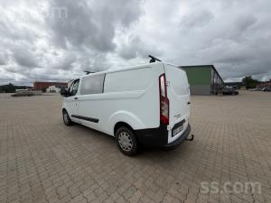 White Ford Transit 2016 in Liepaja, with an engine capacity of 2.00 L and mileage of 143 thousand km for 12100 €, photo 4 on AUTOMOTO.COM.LV