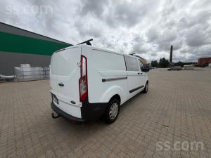 White Ford Transit 2016 in Liepaja, with an engine capacity of 2.00 L and mileage of 143 thousand km for 12100 €, photo 5 on AUTOMOTO.COM.LV