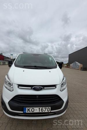 White Ford Transit 2016 in Liepaja, with an engine capacity of 2.00 L and mileage of 143 thousand km for 12100 €, photo 6 on AUTOMOTO.COM.LV