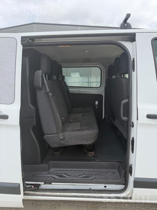 White Ford Transit 2016 in Liepaja, with an engine capacity of 2.00 L and mileage of 143 thousand km for 12100 €, photo 10 on AUTOMOTO.COM.LV