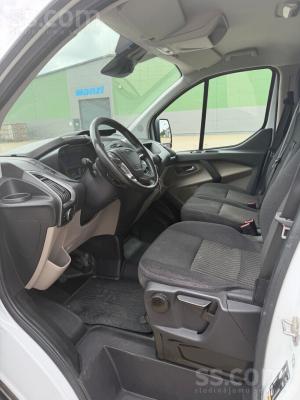White Ford Transit 2016 in Liepaja, with an engine capacity of 2.00 L and mileage of 143 thousand km for 12100 €, photo 14 on AUTOMOTO.COM.LV
