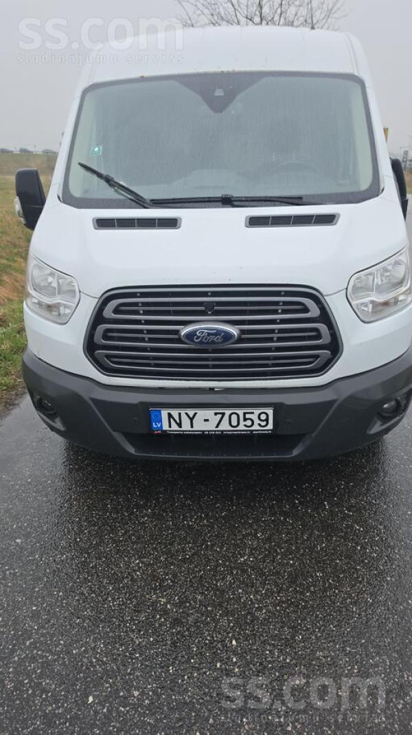 White Ford Transit 2016 in Liepaja, with an engine capacity of 2.20 L and mileage of 183 thousand km for 6000 €, photo 1 on AUTOMOTO.COM.LV