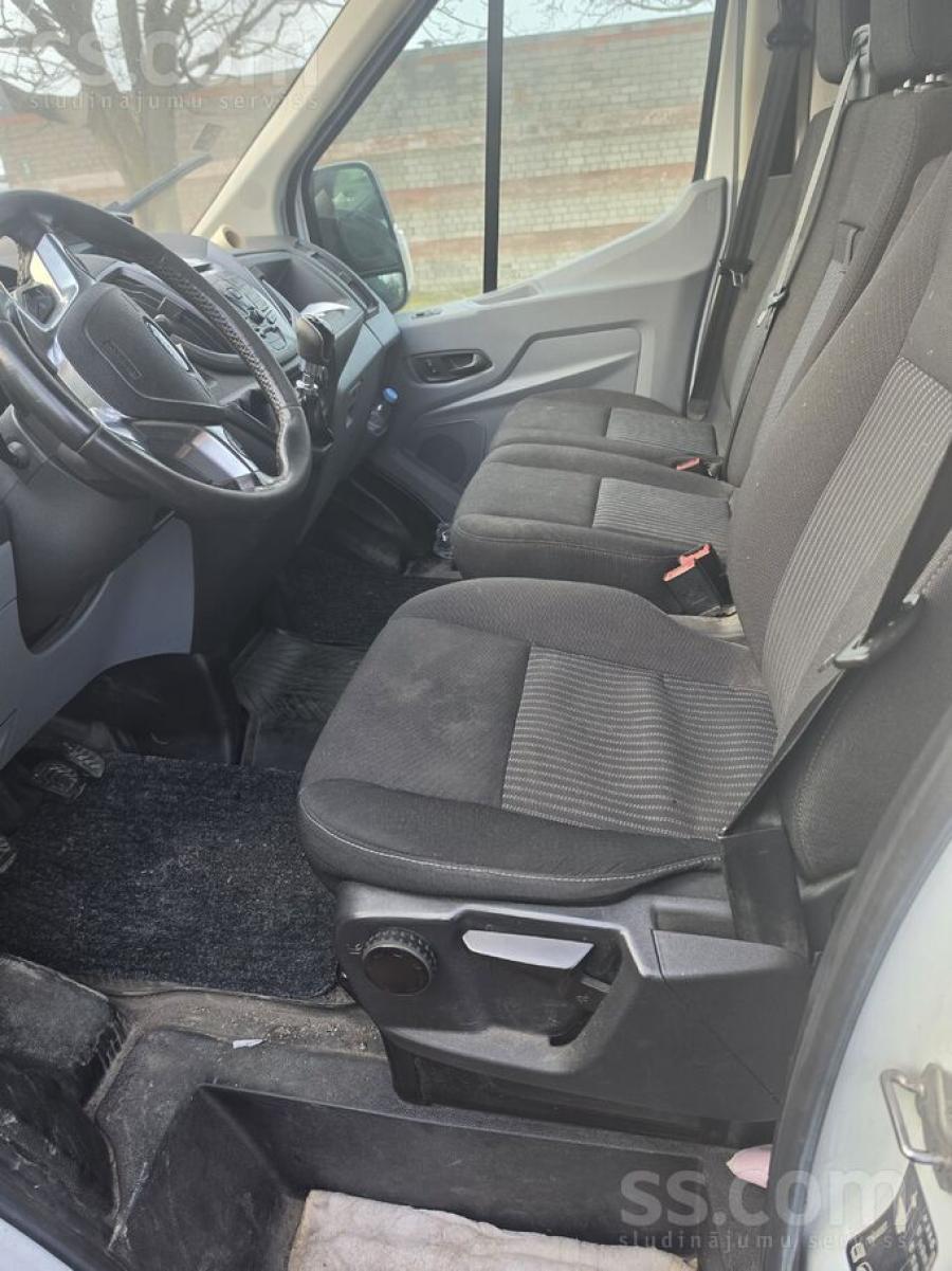 White Ford Transit 2016 in Liepaja, with an engine capacity of 2.20 L and mileage of 183 thousand km for 6000 €, photo 7 on AUTOMOTO.COM.LV