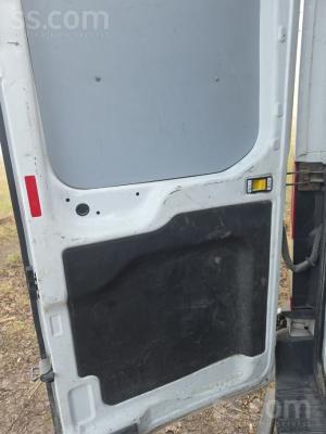 White Ford Transit 2016 in Liepaja, with an engine capacity of 2.20 L and mileage of 183 thousand km for 6000 €, photo 18 on AUTOMOTO.COM.LV