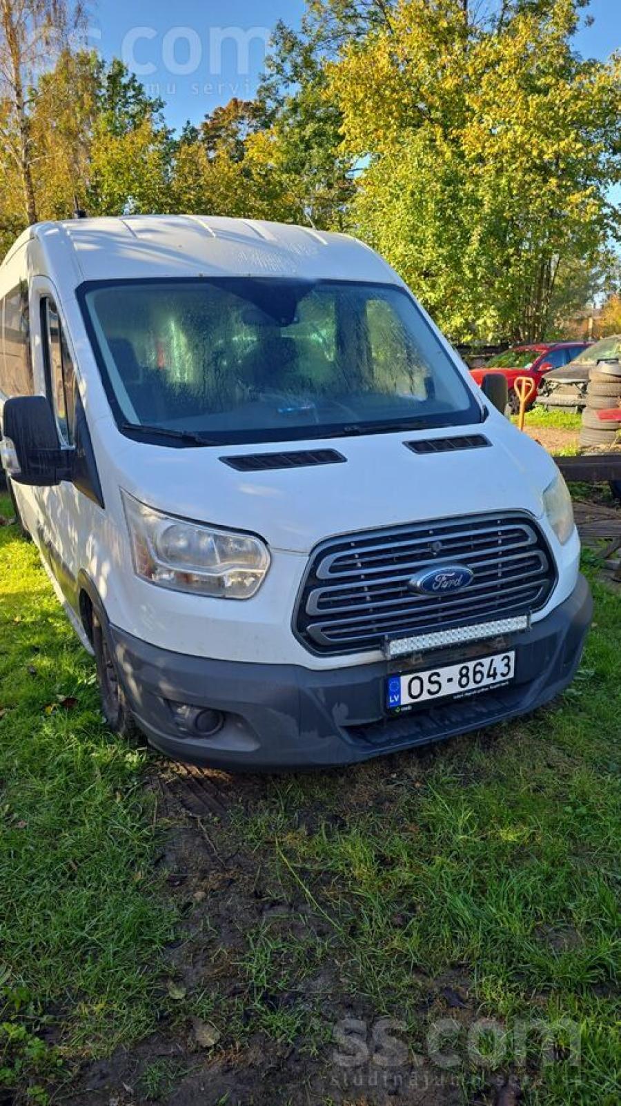 White Ford Transit 2016 in Riga, with an engine capacity of 2.00 L and mileage of 693 thousand km for 7000 €, photo 1 on AUTOMOTO.COM.LV