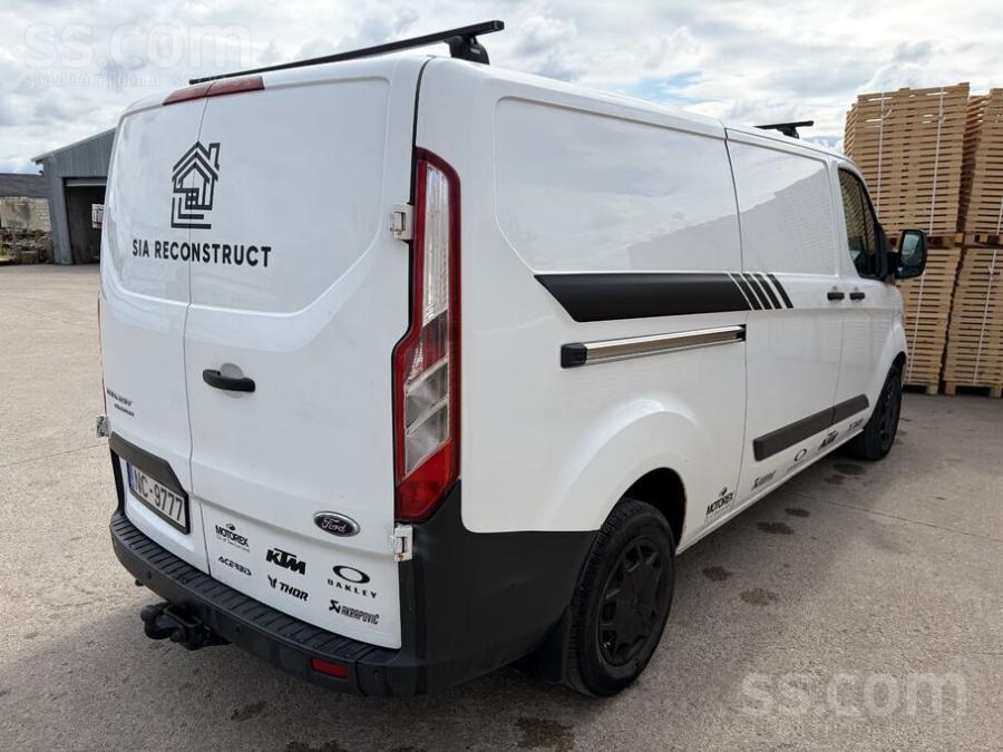 Balts Ford Transit 2016 Rīga, ar dzinēja tilpumu 2.00 L un nobraukumu 226 tūkst. km par 7000 €, foto 4 vietnē AUTOMOTO.COM.LV