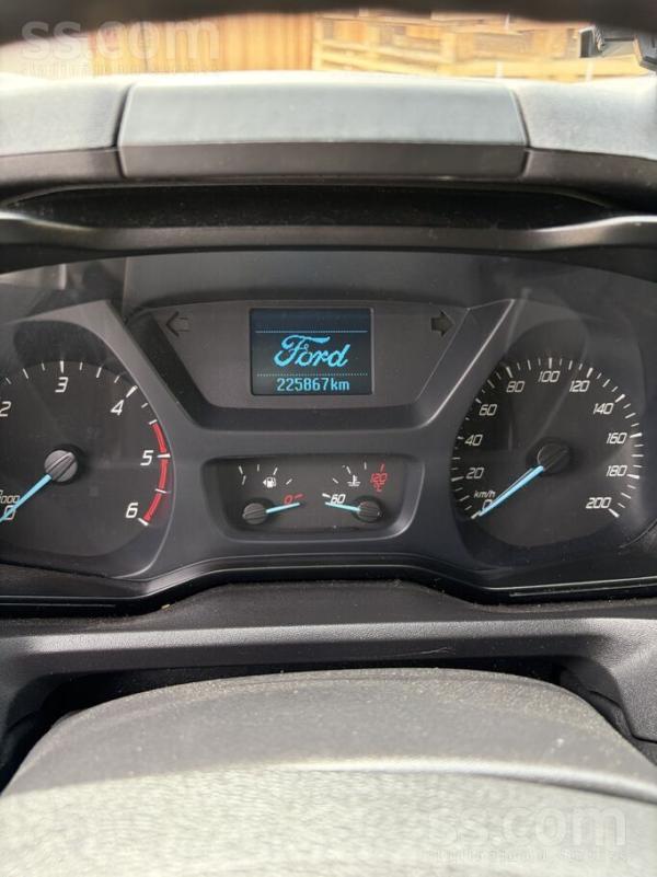 White Ford Transit 2016 in Riga, with an engine capacity of 2.00 L and mileage of 226 thousand km for 7000 €, photo 7 on AUTOMOTO.COM.LV