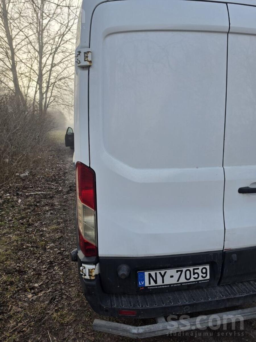 Balts Ford Transit 2016 Liepāja, ar dzinēja tilpumu 2.20 L un nobraukumu 179 tūkst. km par 6000 €, foto 9 vietnē AUTOMOTO.COM.LV