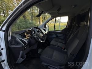 White Ford Transit 2016 in Jelgava, with an engine capacity of 2.20 L and mileage of 227 thousand km for 6900 €, photo 11 on AUTOMOTO.COM.LV
