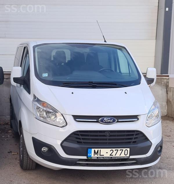 White Ford Transit 2017 in Riga, with an engine capacity of 2.00 L and mileage of 123 thousand km for 14900 €, photo 1 on AUTOMOTO.COM.LV