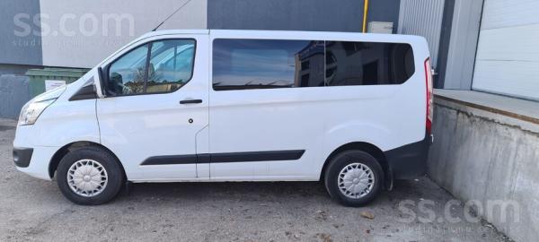 White Ford Transit 2017 in Riga, with an engine capacity of 2.00 L and mileage of 123 thousand km for 14900 €, photo 2 on AUTOMOTO.COM.LV