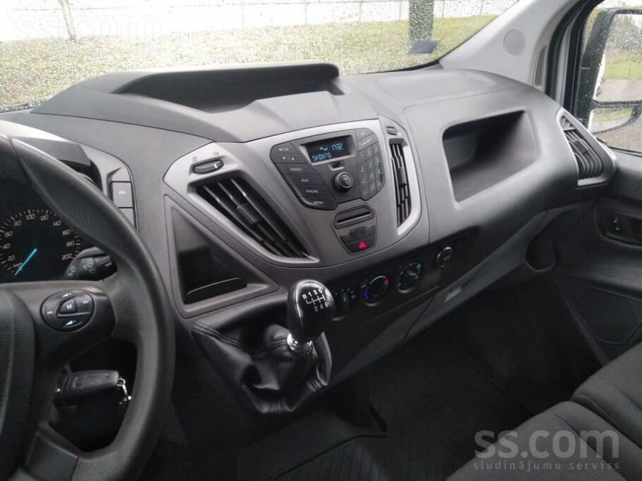 White Ford Transit 2017 in Liepaja, with an engine capacity of 2.00 L and mileage of 125 thousand km for 10800 €, photo 10 on AUTOMOTO.COM.LV